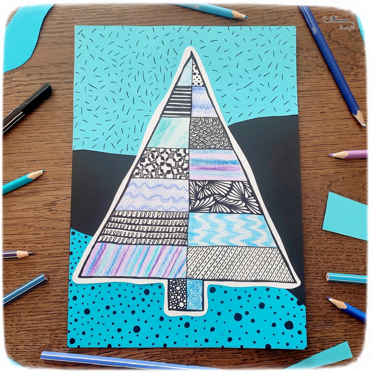 Sapin graphique aux couleurs hivernales {Activité} - Maman Sur Le Fil