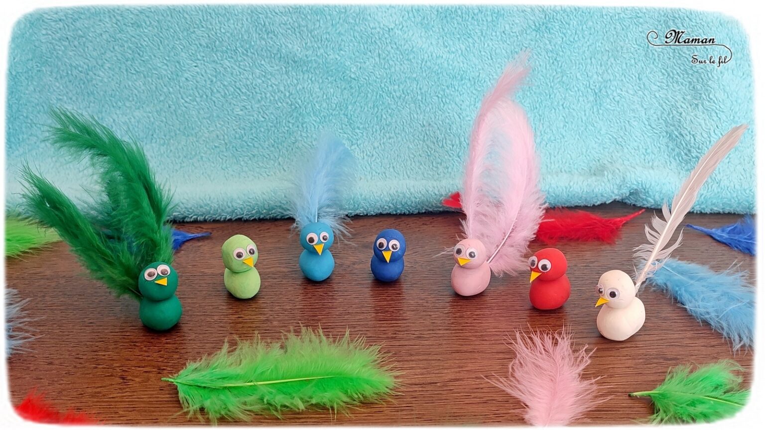 Oiseaux en pâte à modeler et couleurs {Activité} - Maman Sur Le Fil
