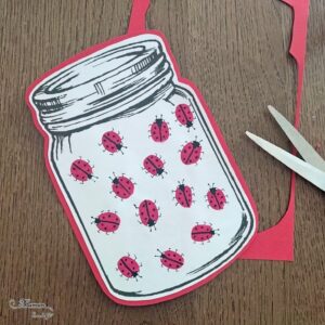 Bocal d'insectes en empreintes de doigts {Activité} - Maman Sur Le Fil