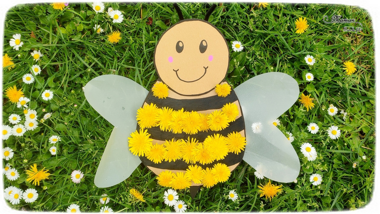 Abeille en carton et pissenlits {Activité} - Maman Sur Le Fil