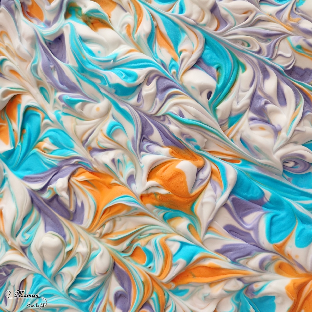 Monstres marbrés - Mousse à raser et encre {Activité} - Maman Sur Le Fil