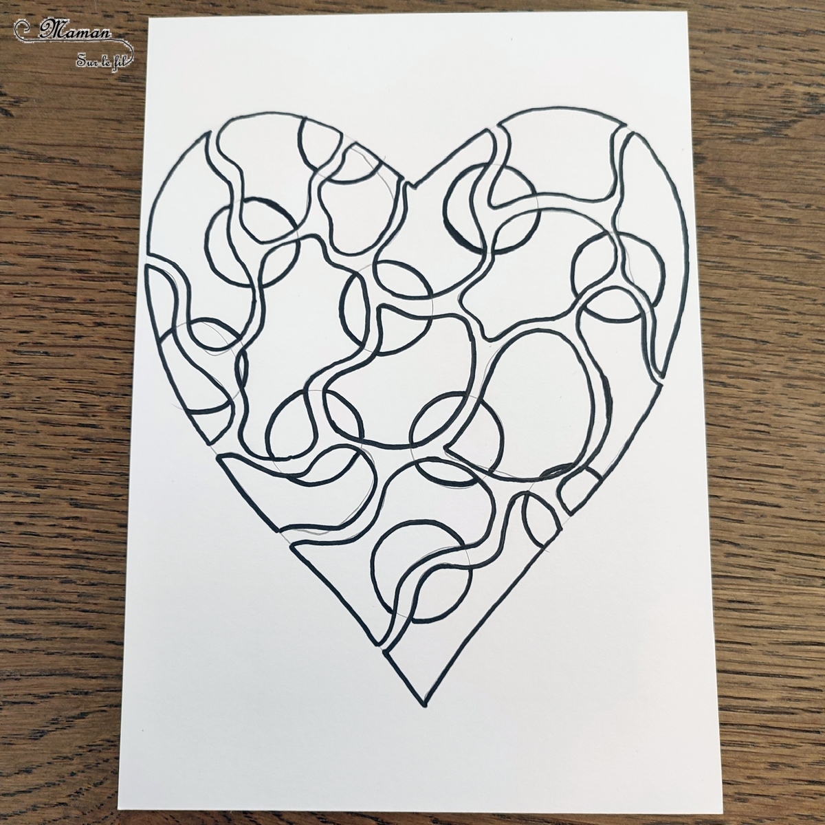 Coeurs graphiques en Zen Art {Activité} - Maman Sur Le Fil
