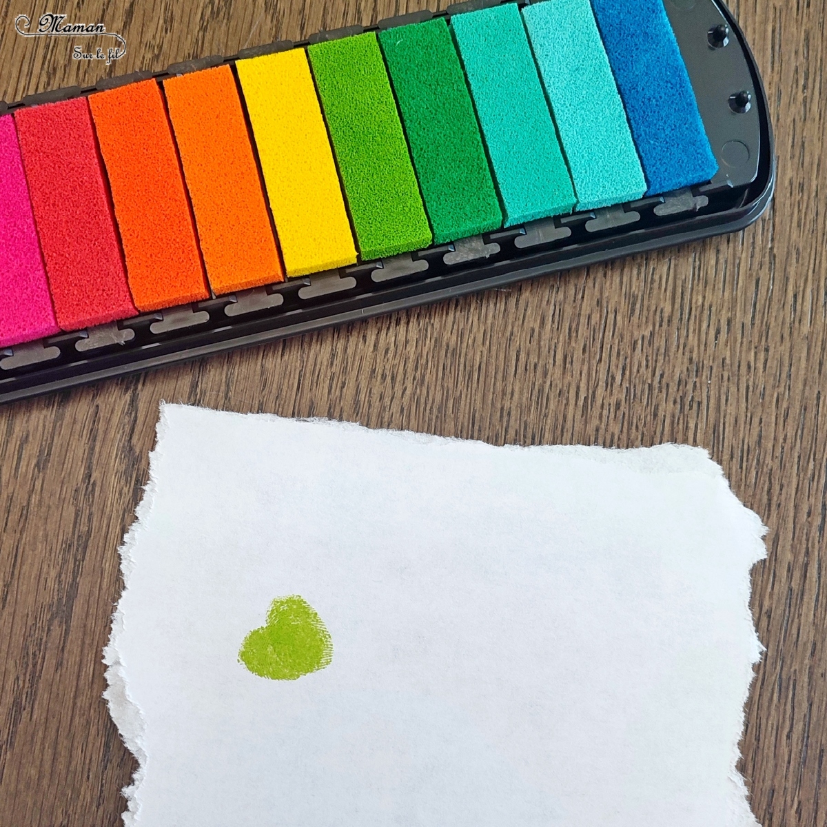 Trèfles de la Saint-Patrick en empreintes de doigts {Activité} - Maman ...