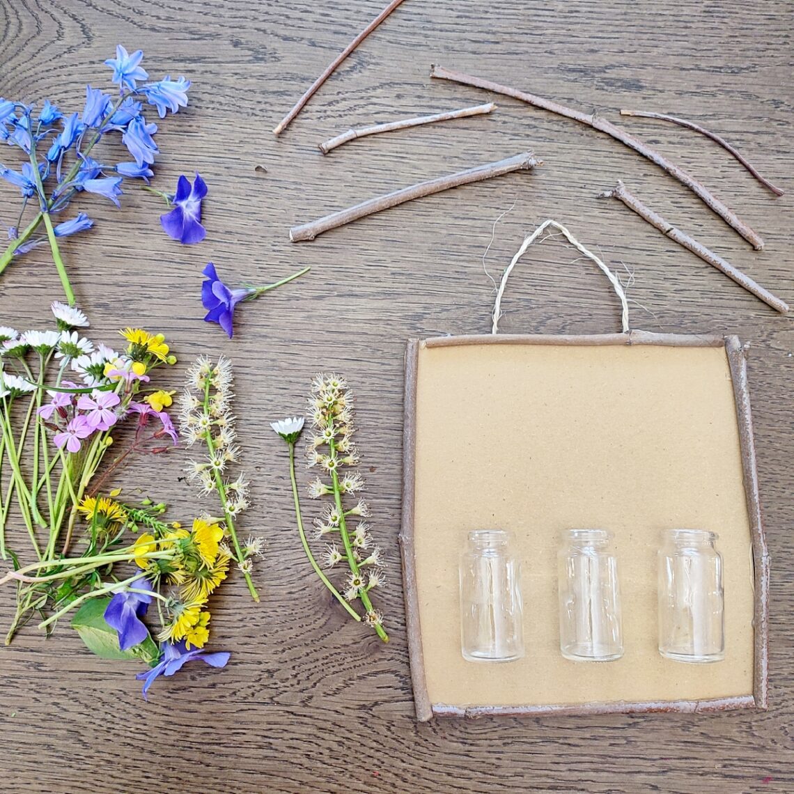 Tableau à fleurir en récup' {Activité} - Maman Sur Le Fil