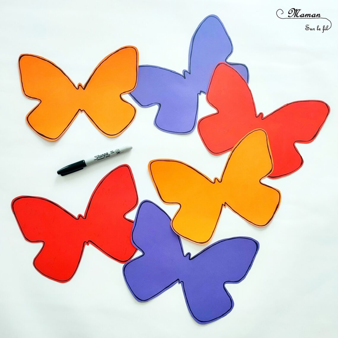 Jeu Papillons, Formes et Couleurs {Activité} - Maman Sur Le Fil