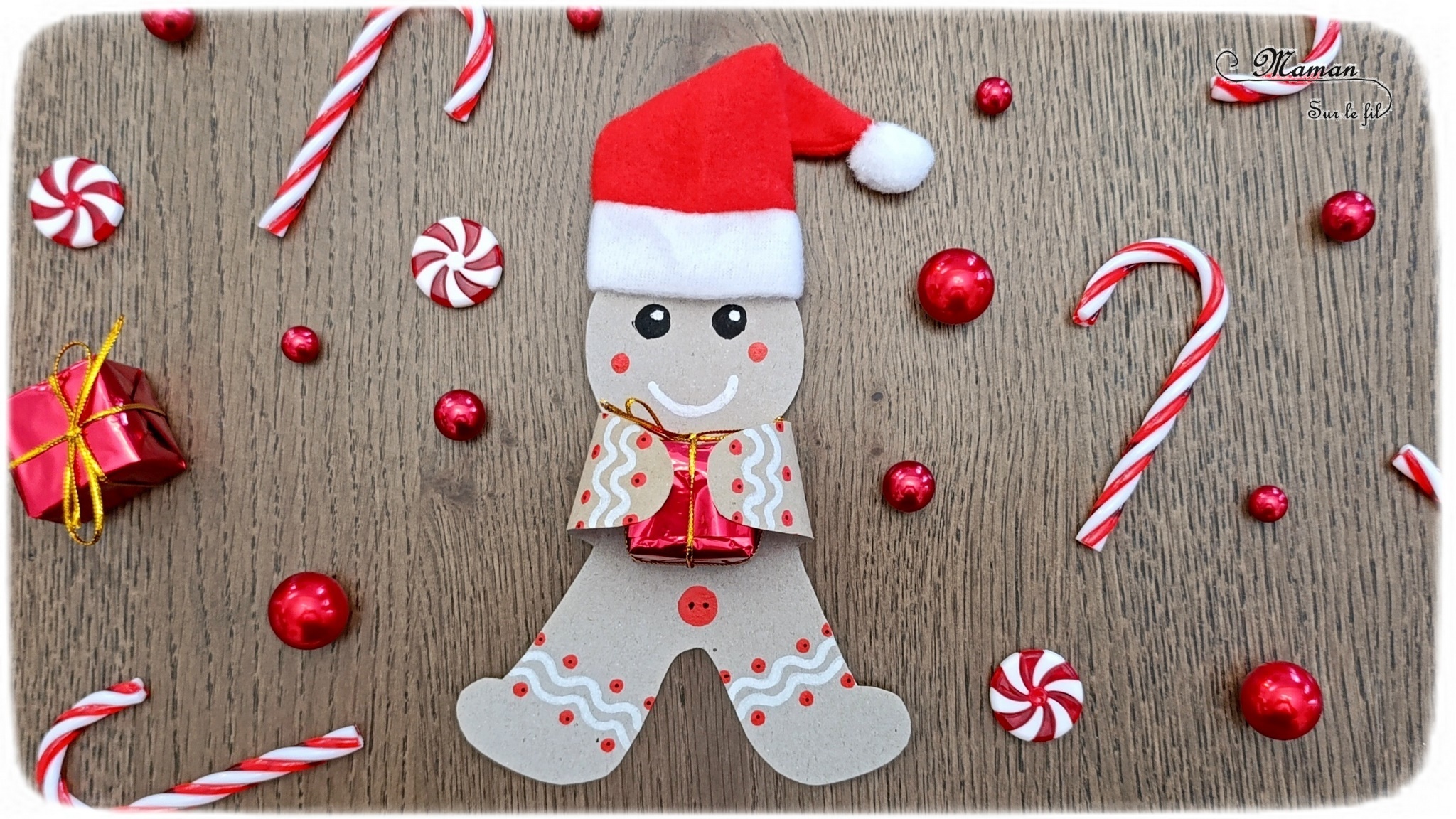 Bonhomme en pain d'épices et son cadeau {Activité} - Maman Sur Le Fil