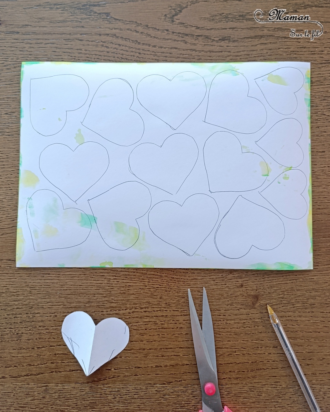 Trèfles de la Saint-Patrick à la mousse à raser {Activité} - Maman Sur ...