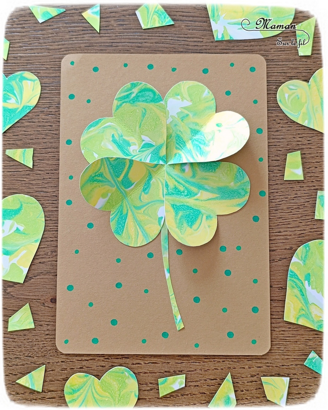 Trèfles de la Saint-Patrick à la mousse à raser {Activité} - Maman Sur ...